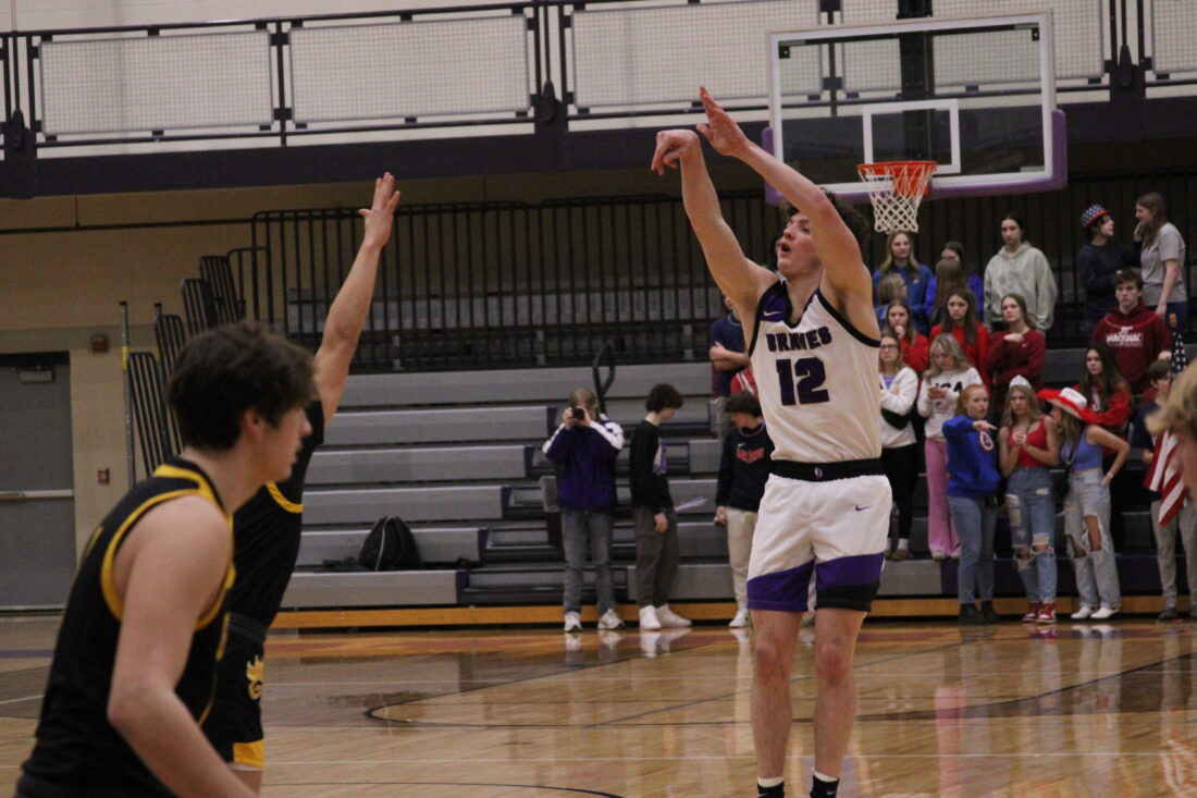 Braves hand Modeltowners their sixth-straight loss in final home game ...